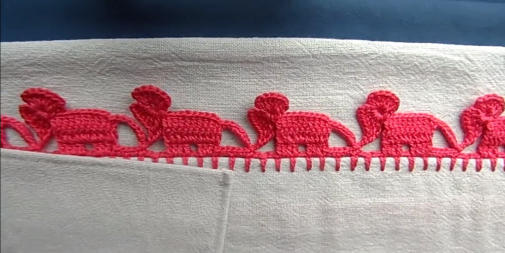 How To Crochet Elephant Edging - Pretty Ideas