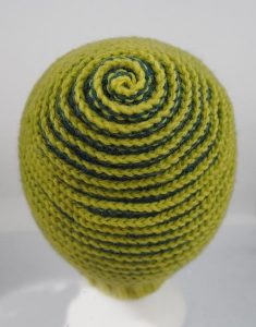 Crochet Spiral Beanie - Pretty Ideas